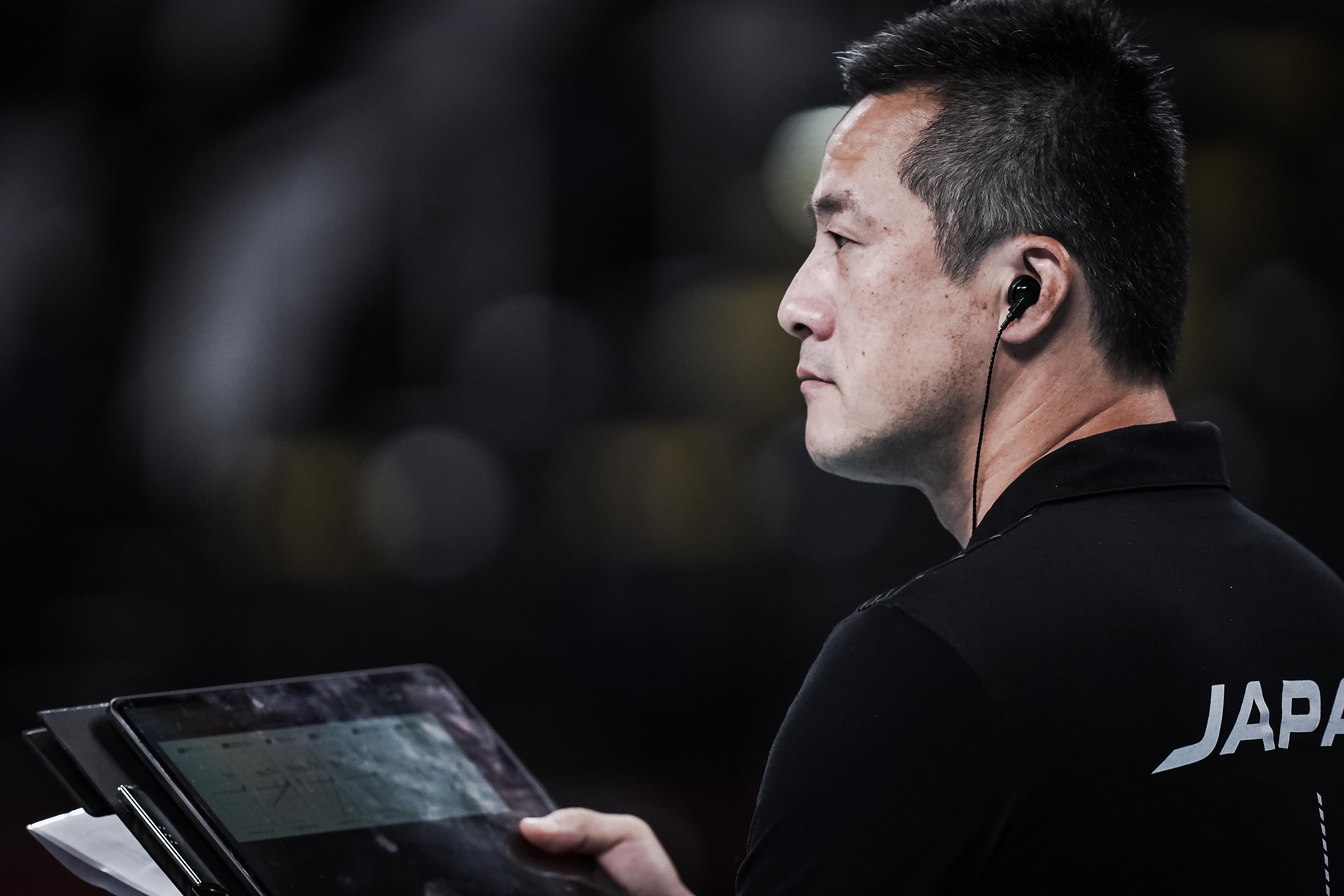 Japan coach Nakagaichi steps down