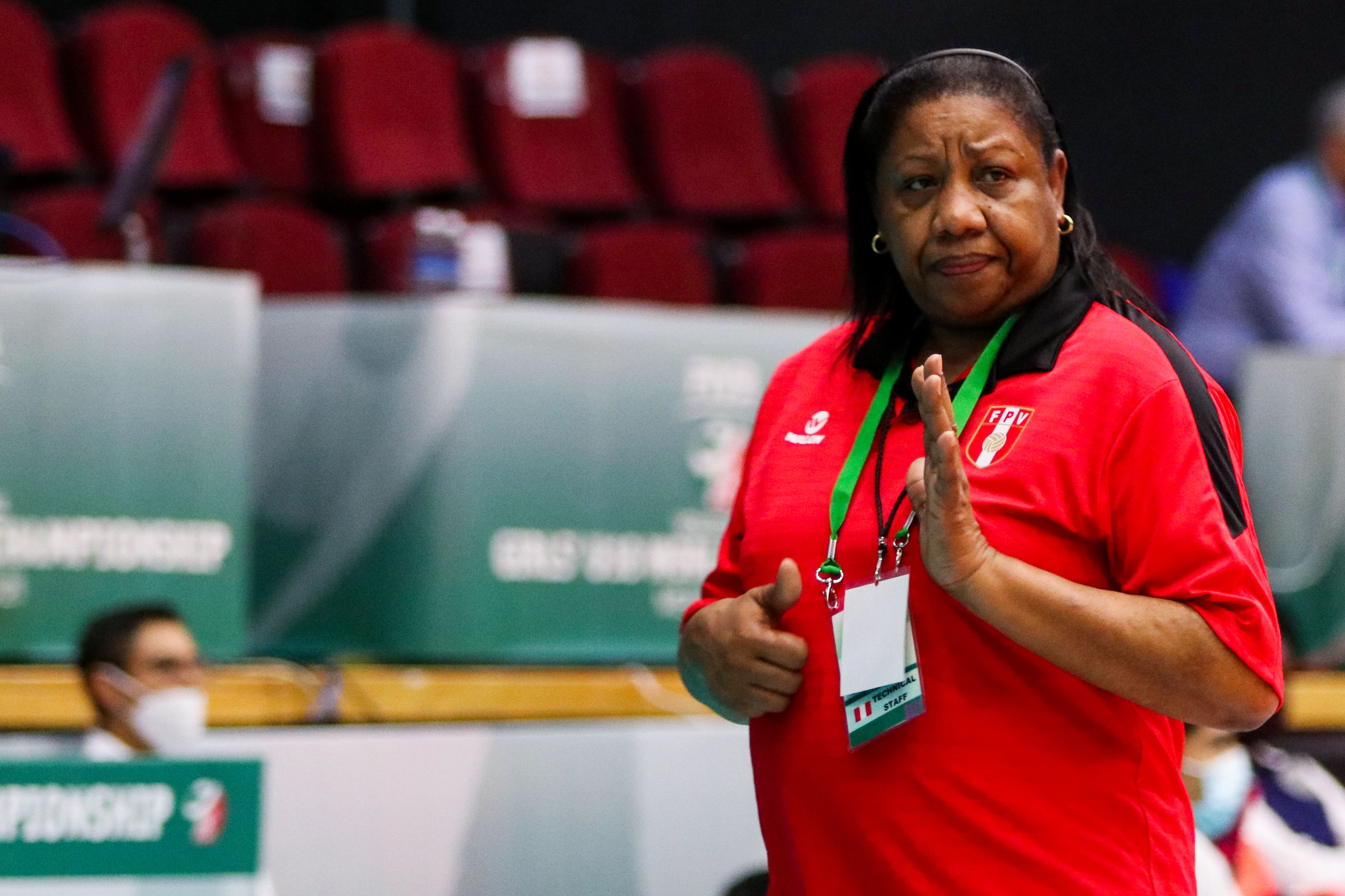 Nice and slow, Torrealva tries to lift Peruvian volleyball once again