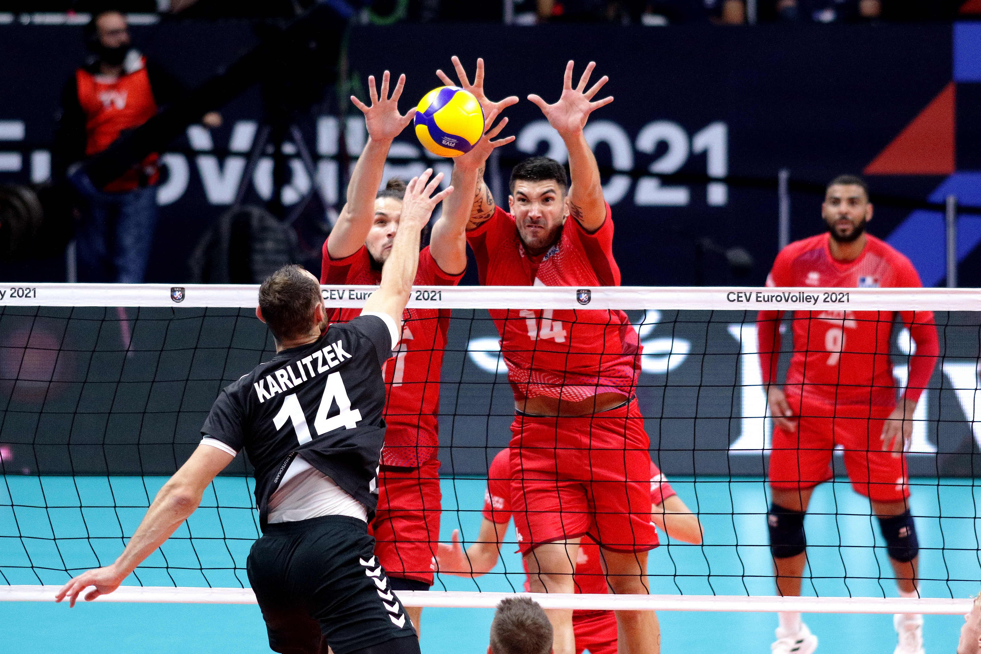 Olympic champions France off to strong start at EuroVolley ...