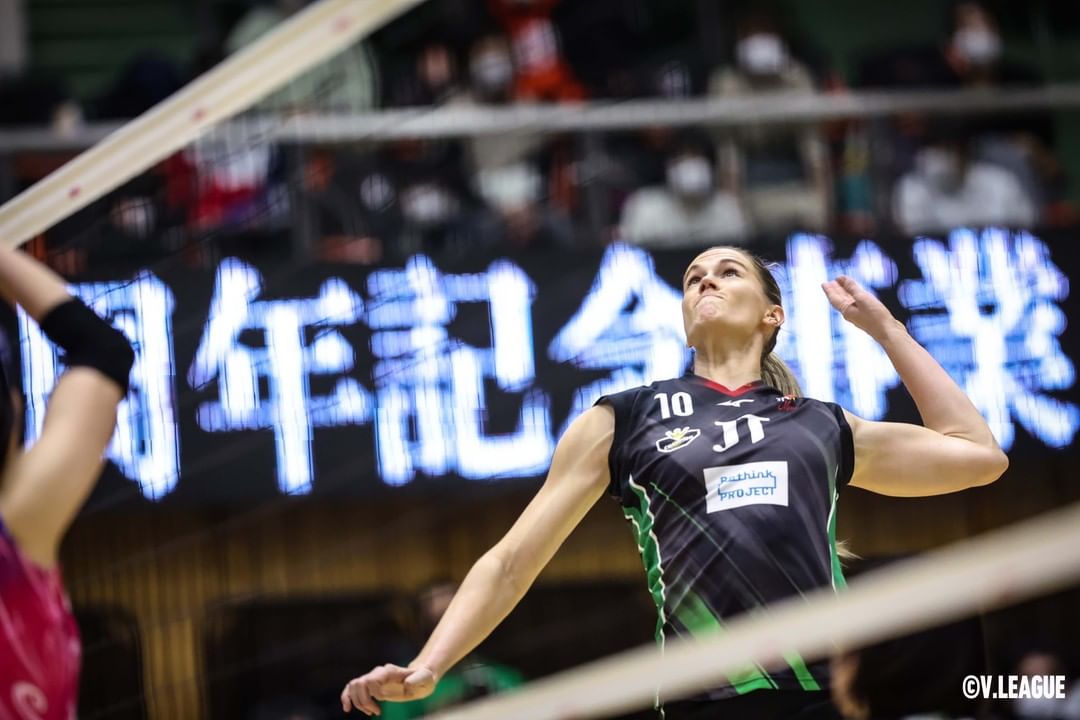 Marvelous, Arrows and Red Rockets one step closer to V. League Final Round