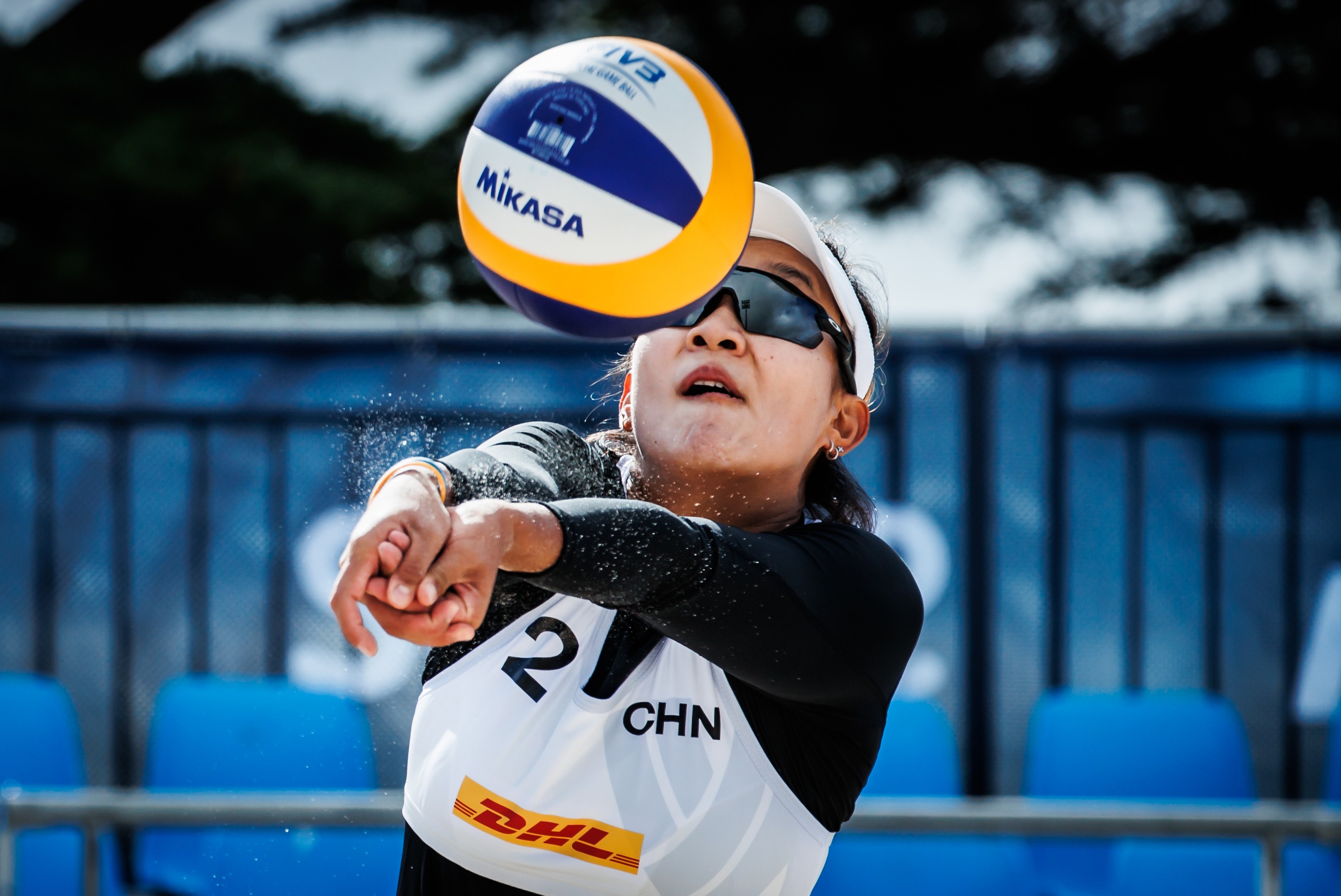 Xia & Lin win all-Chinese clash to top all-Asian pool in Torquay