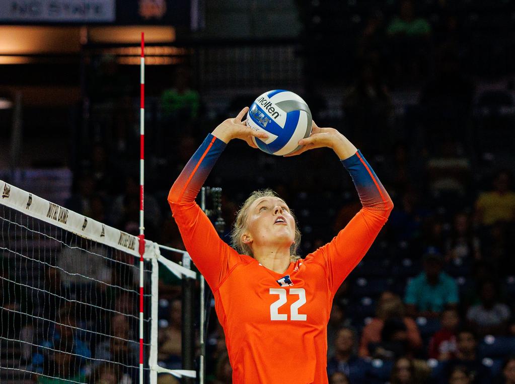 Versatile Mosher calling the shots for Illinois