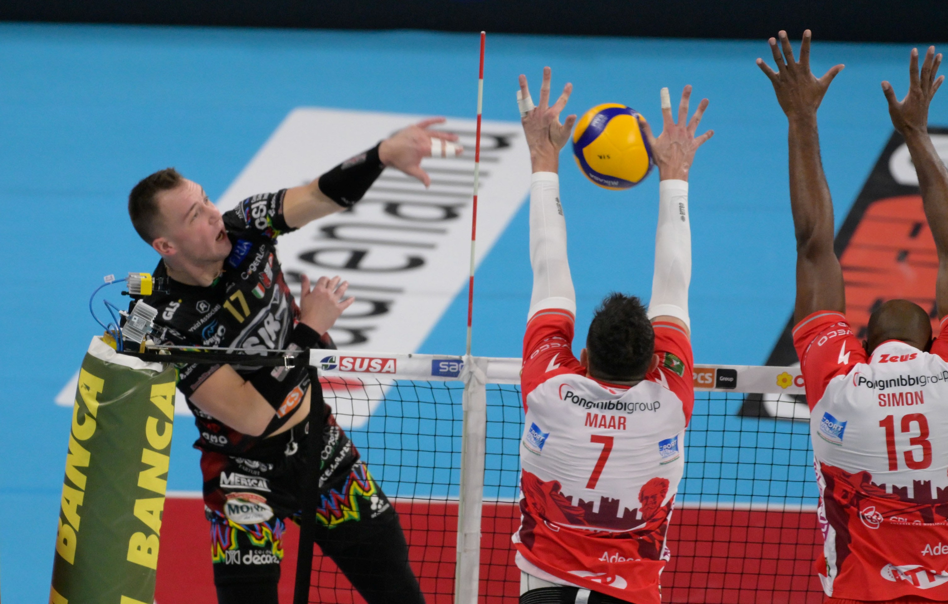 Sir finish half-season unbeaten; Cisterna book last cup vacancy