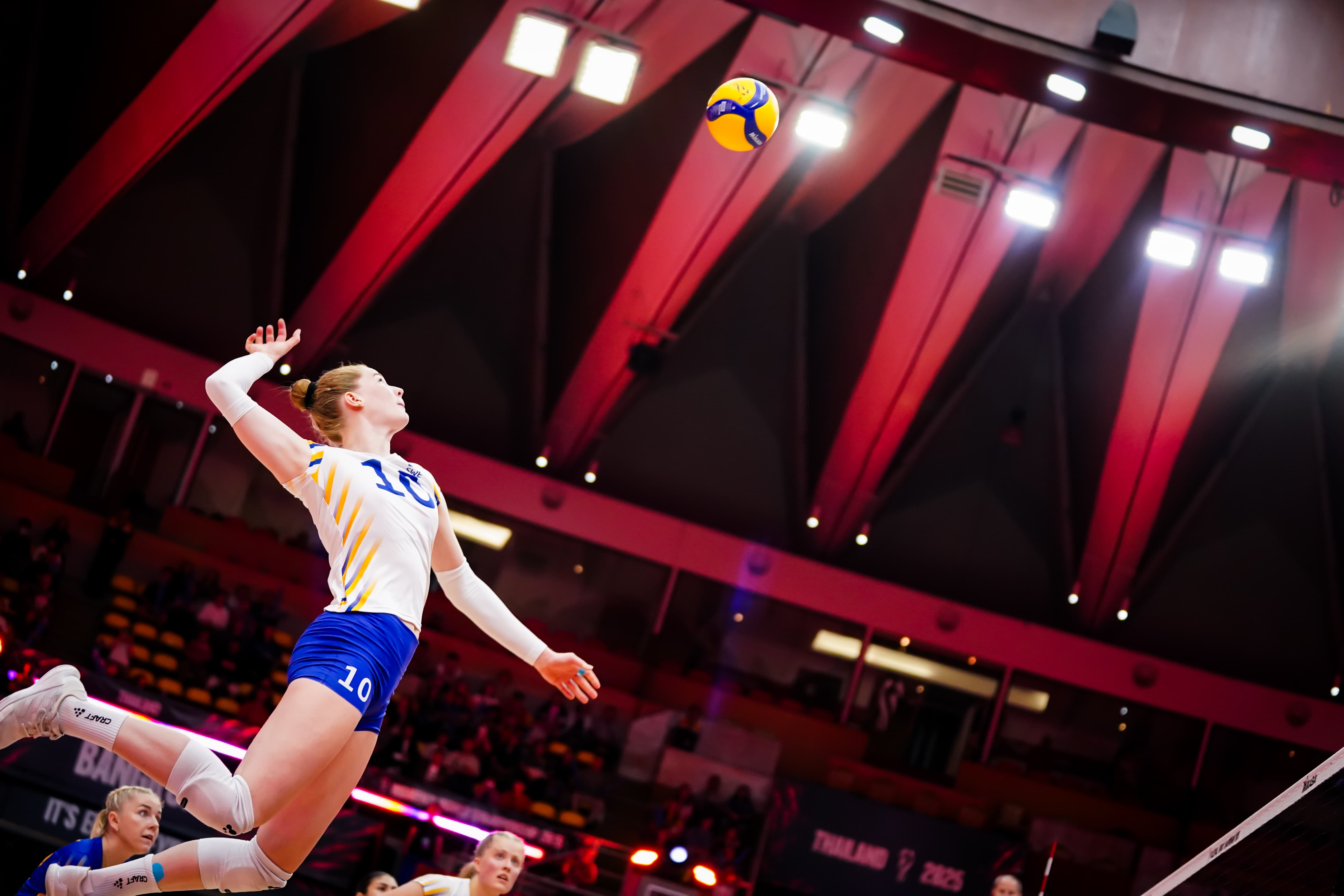 Haak nails 39 in Sweden’s first ever World Championship win