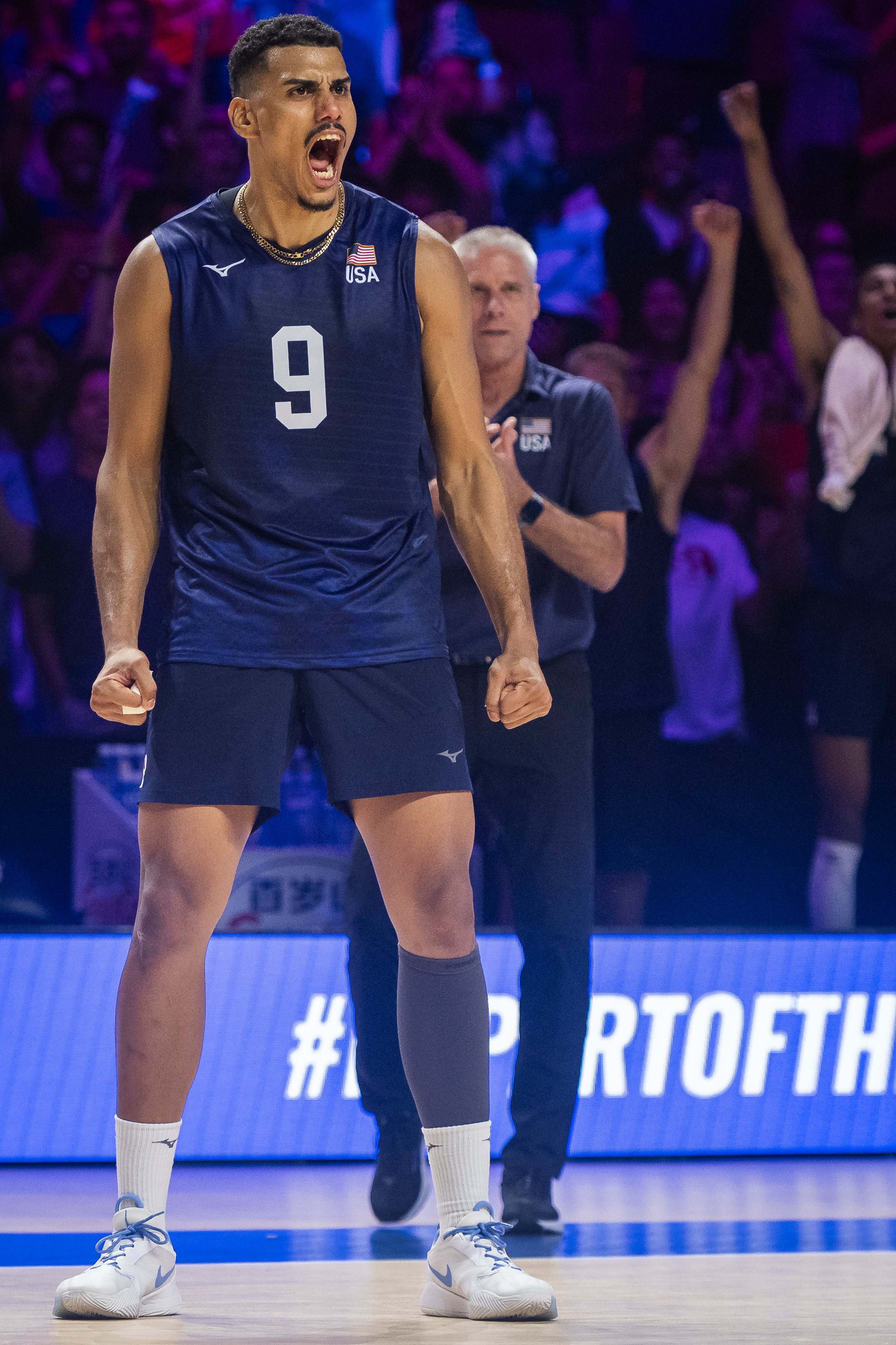 USA pick up speed with third consecutive VNL win