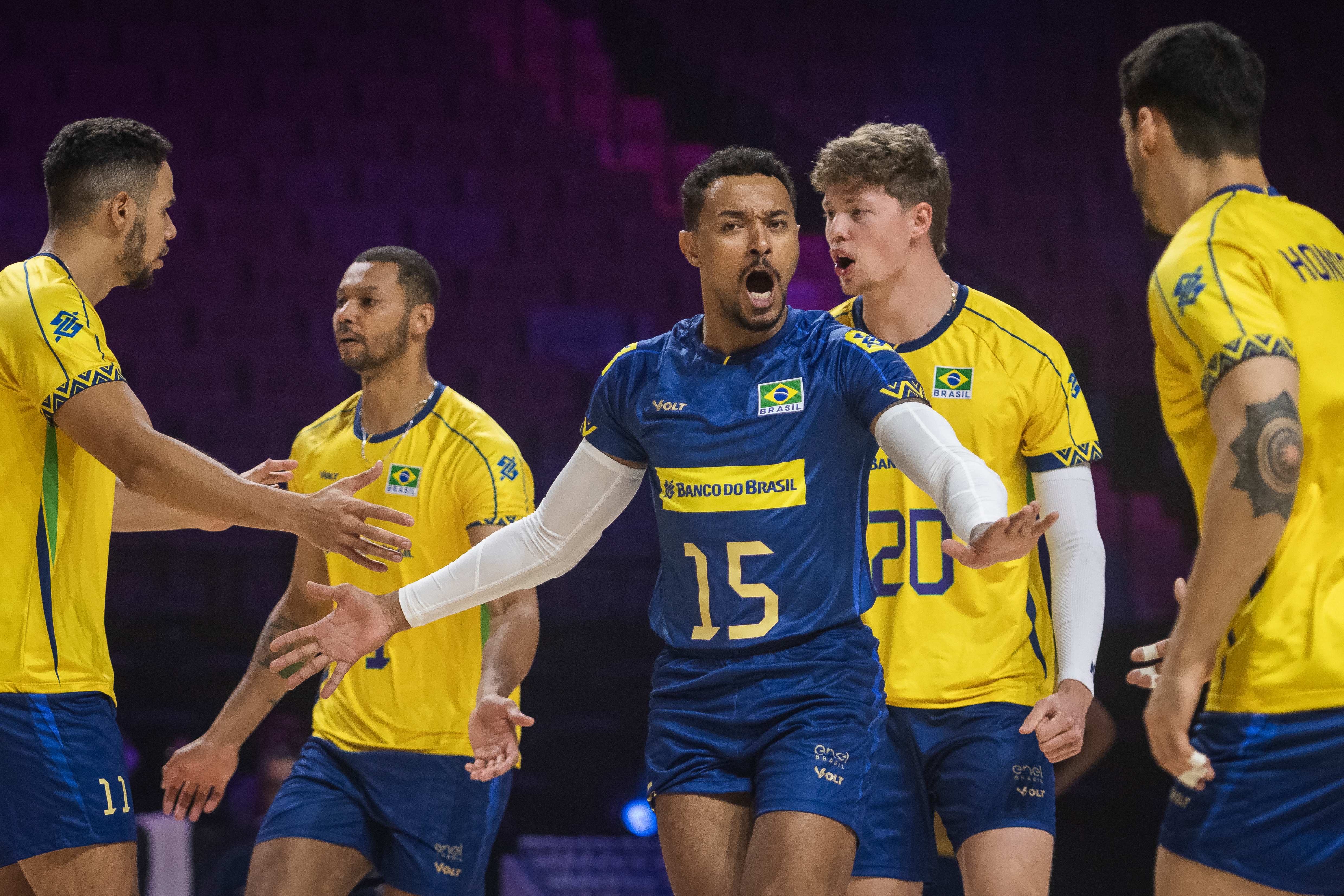 Brazil sweep China and get to the top of the standings