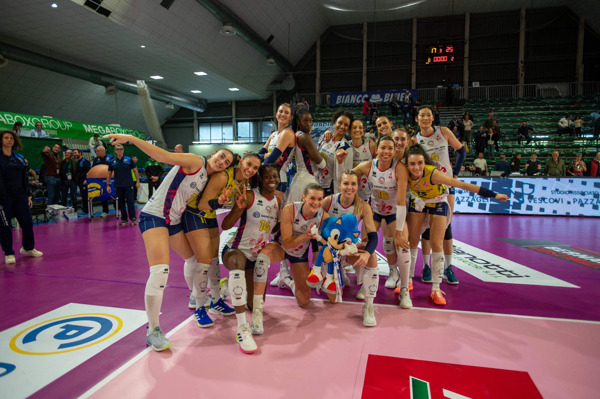 Scandicci claim the first spot in the semifinals