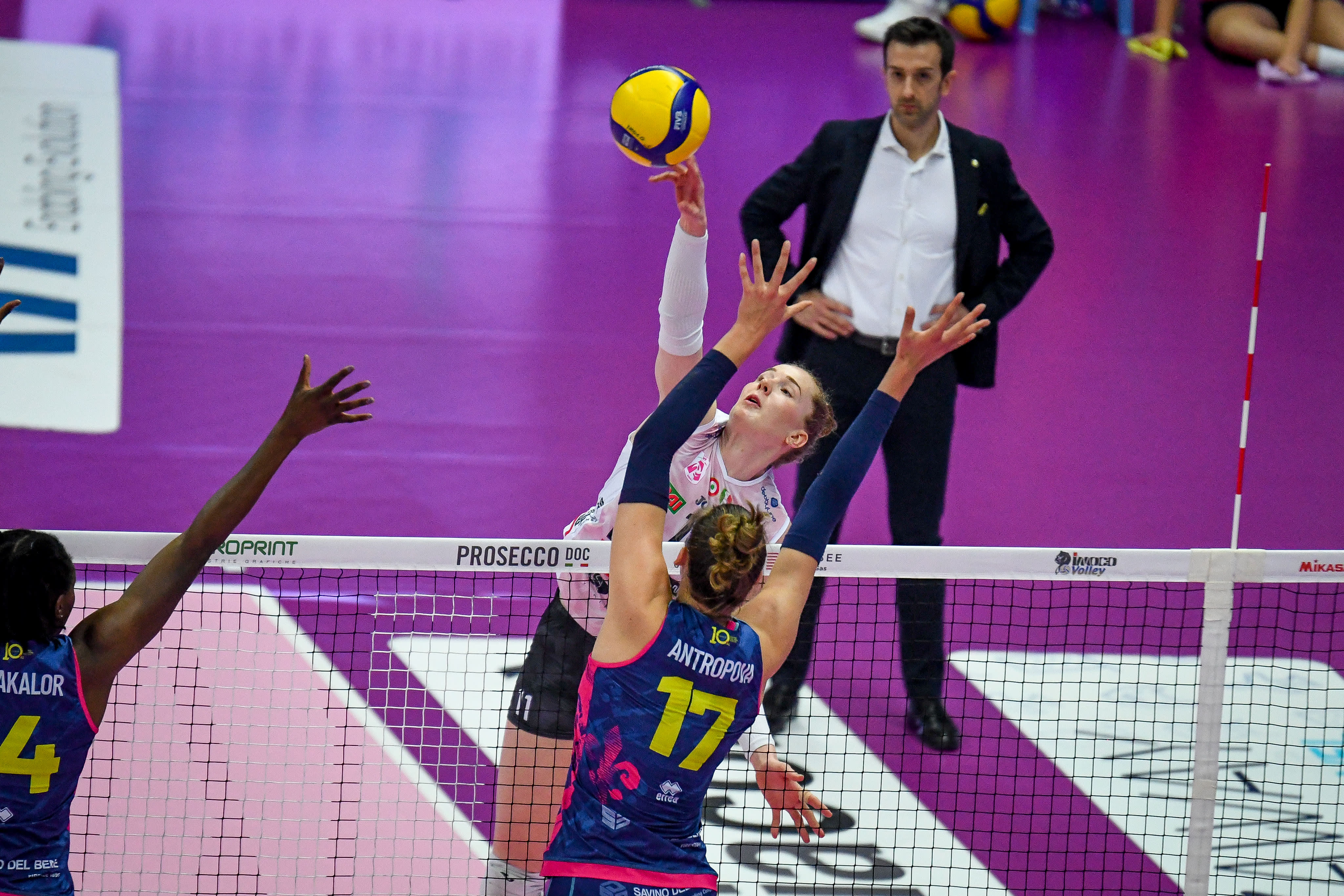 Stars ready to shine as Imoco and Scandicci open Lega Finals