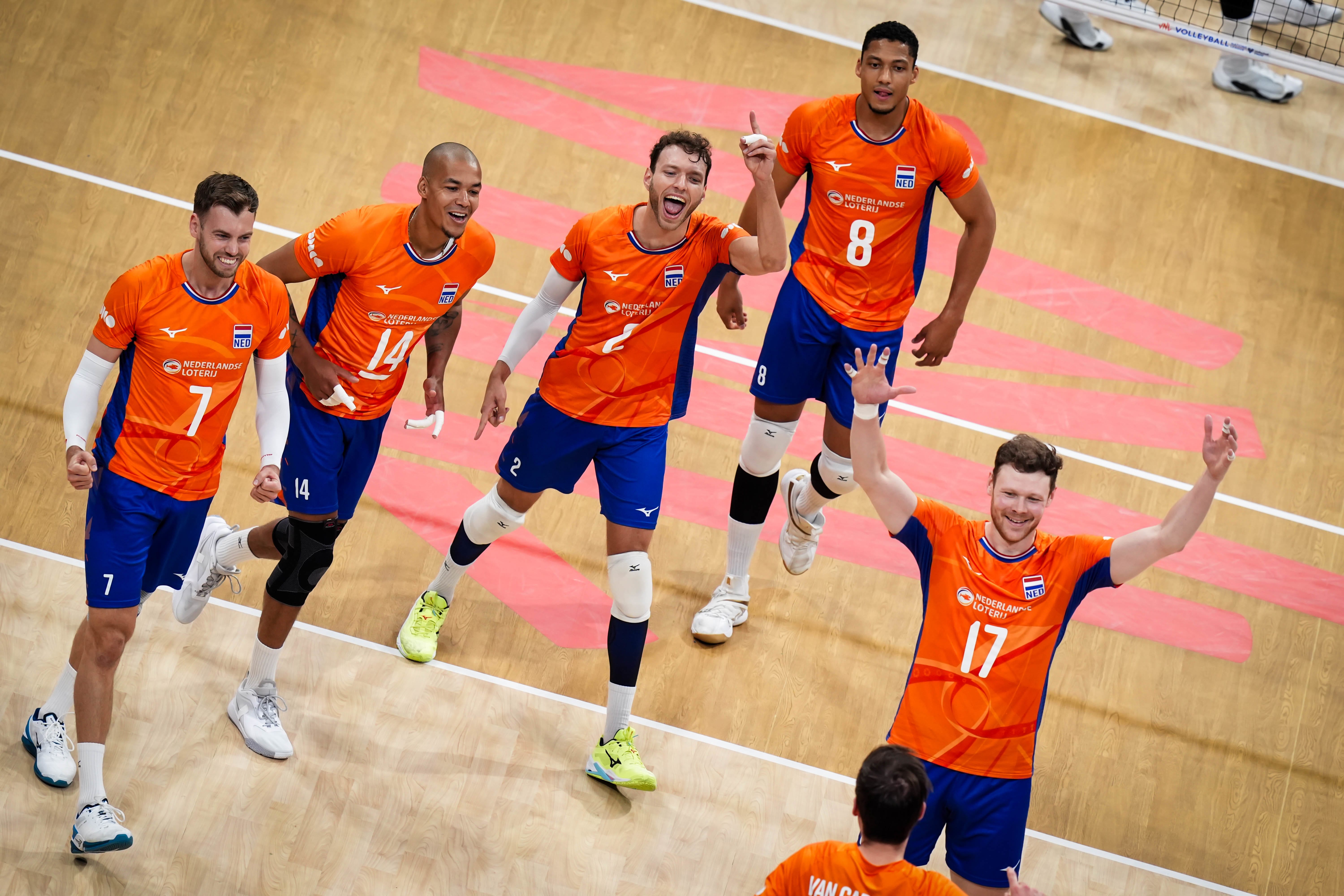 Dutch men start new era under Banks with 31 players selected