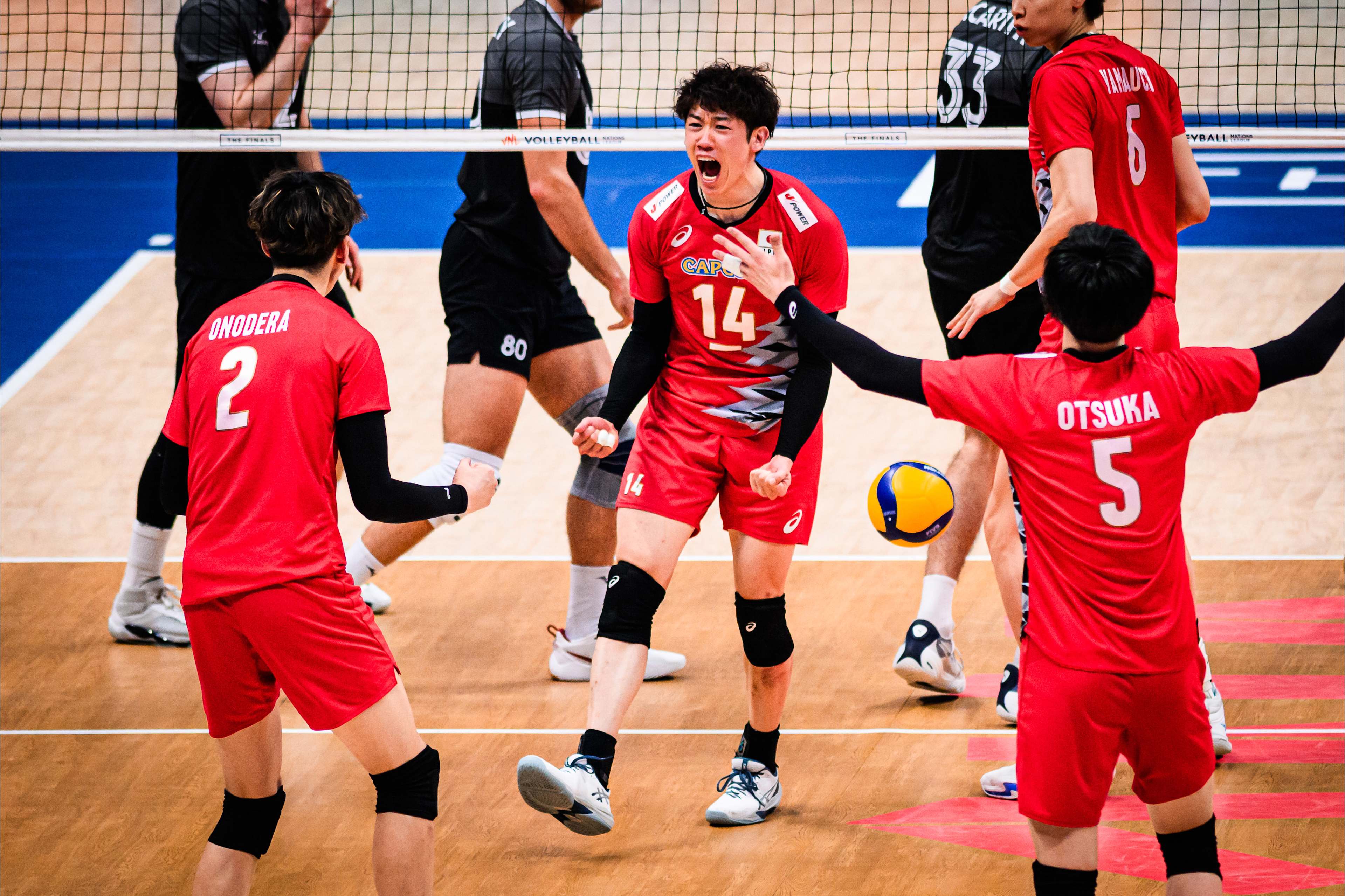Japan and Poland claim first spots at the VNL semifinals