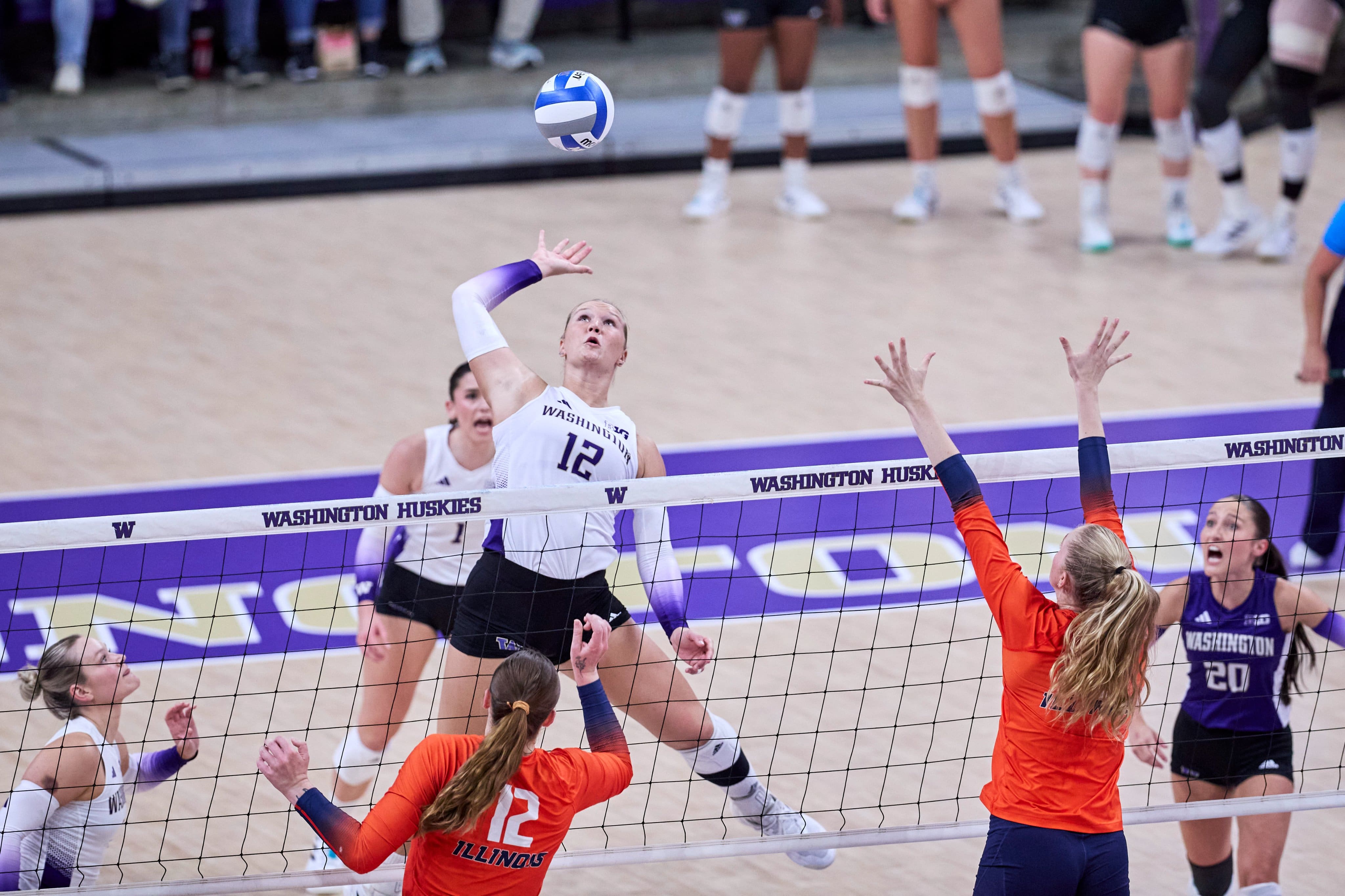 Watch the undefeated Washington live on VBTV this week!