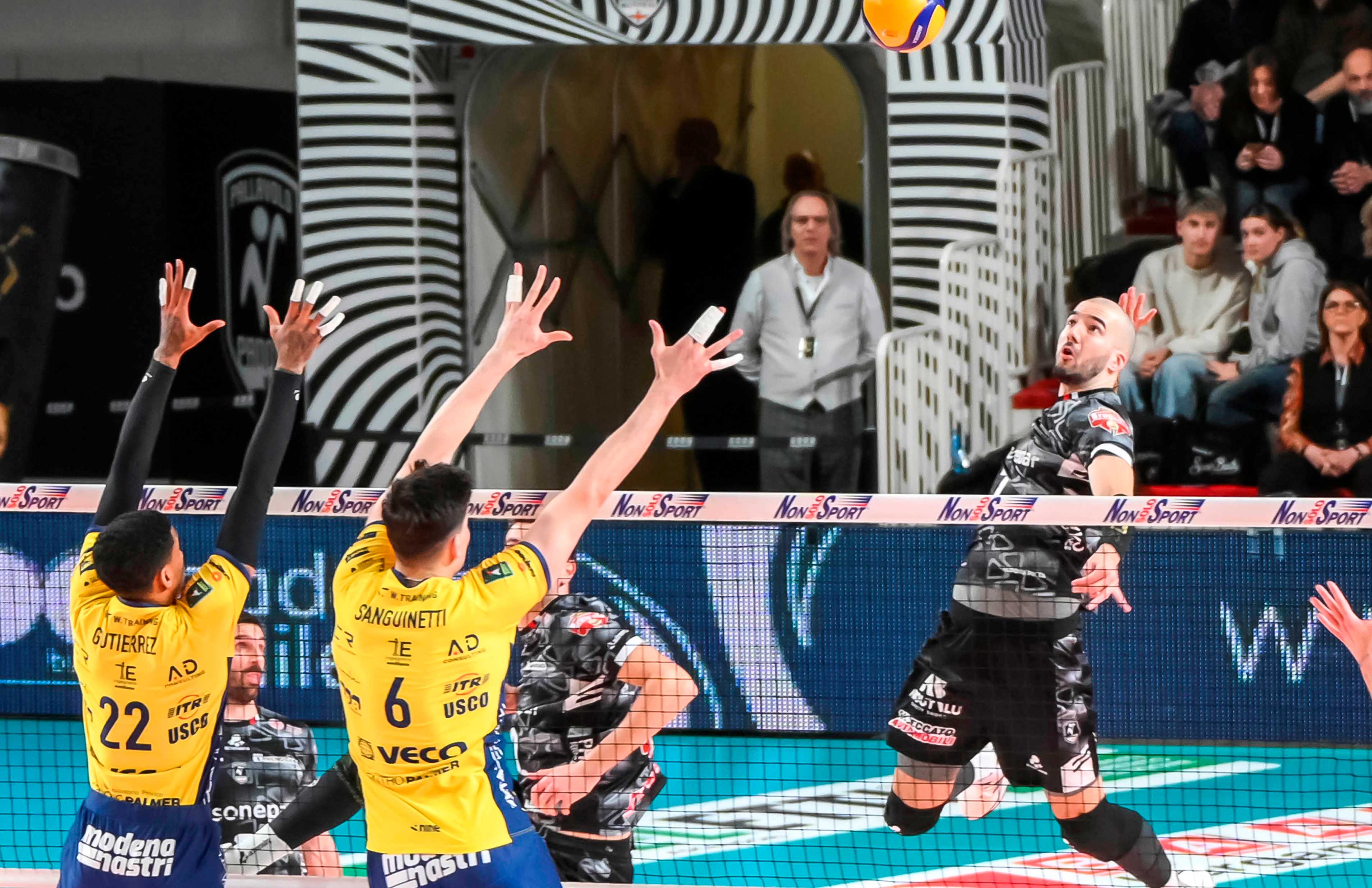 Padova overcome Modena, widen safety gap from relegation