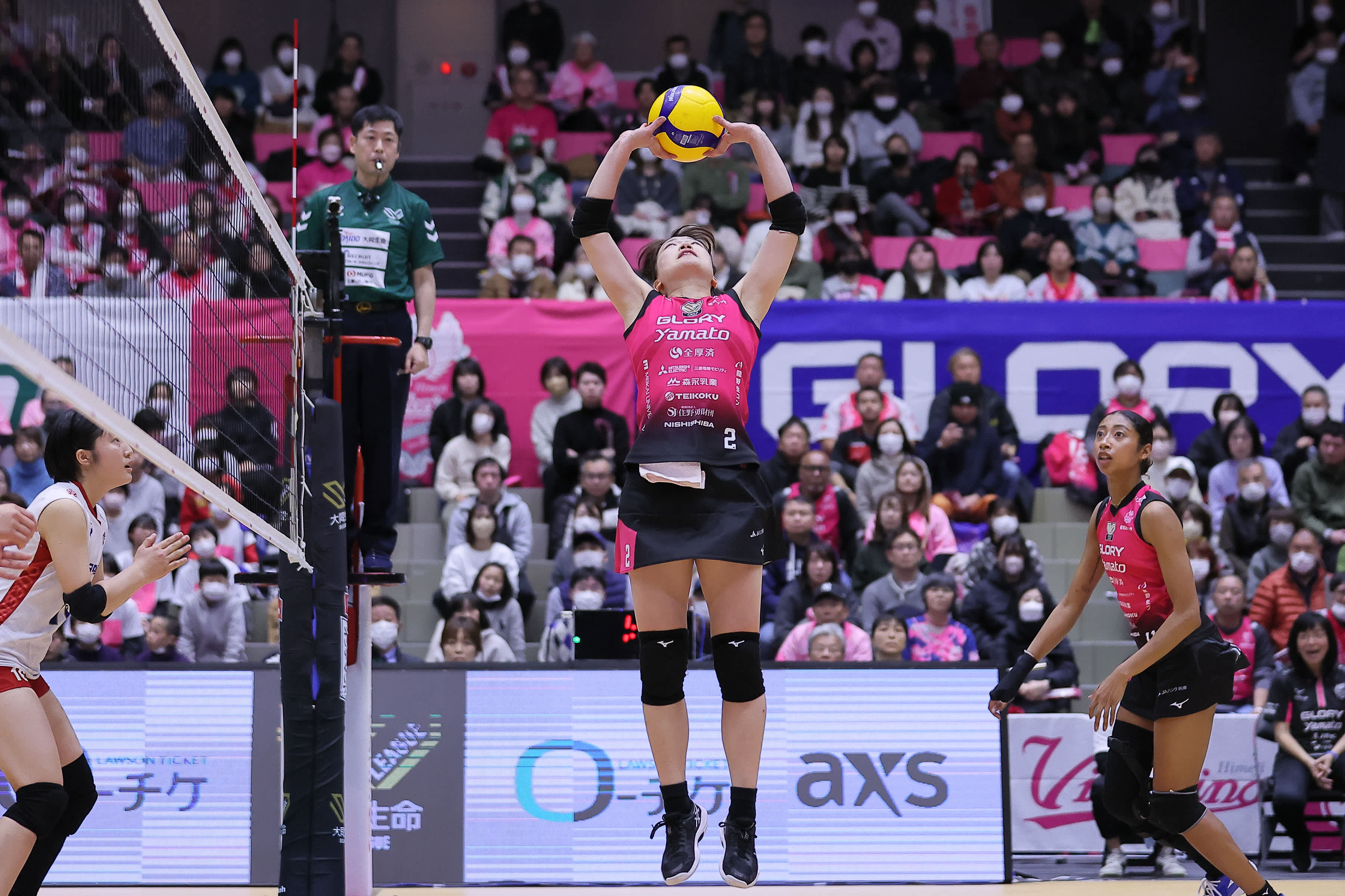 Victorina Himeji books SV.League quarterfinal berth