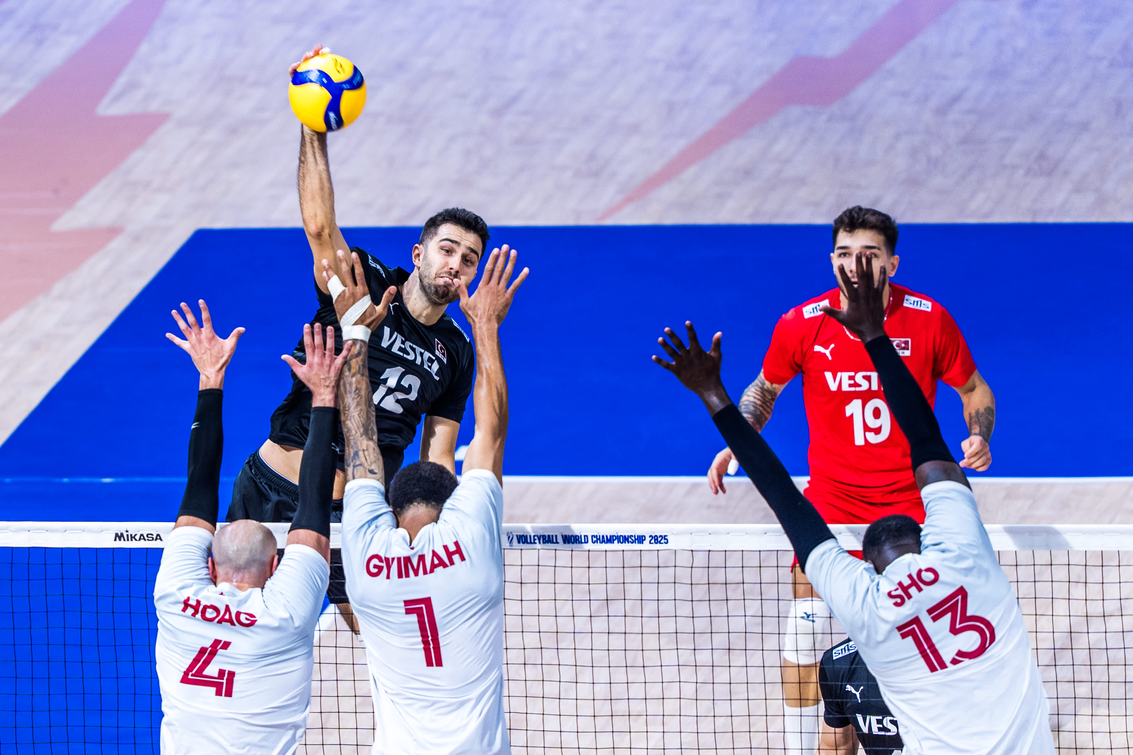 Unstoppable Turkiye sweep Canada to win pool at Men’s Volleyball World ...