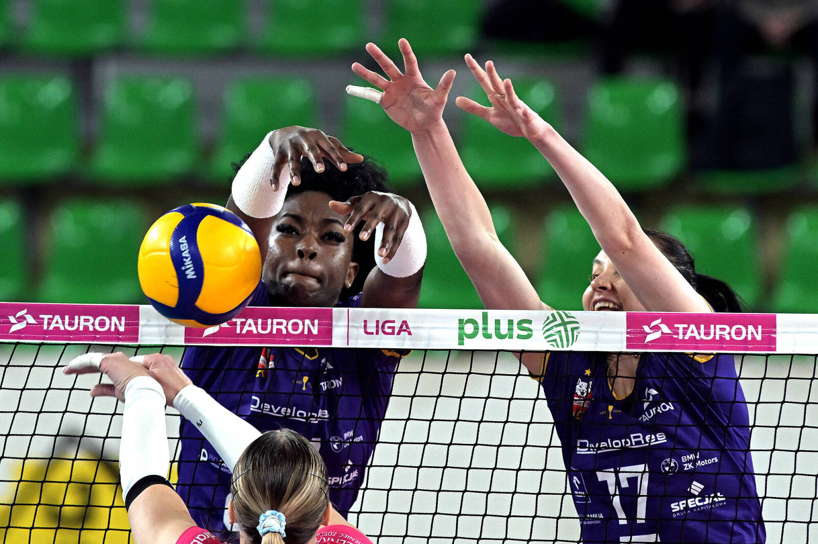 Polish Women's Volleyball Tauron Liga's first round ends with big duels